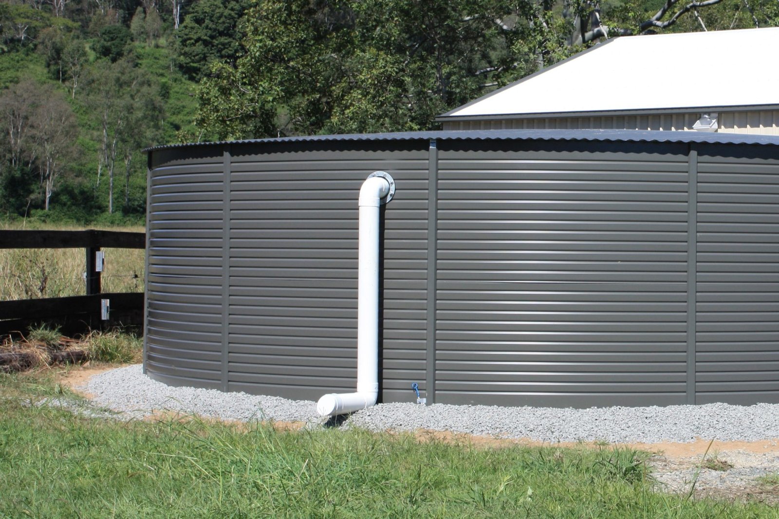 Accessories | Pumps, Levels & Filtration | NSW Water Tanks